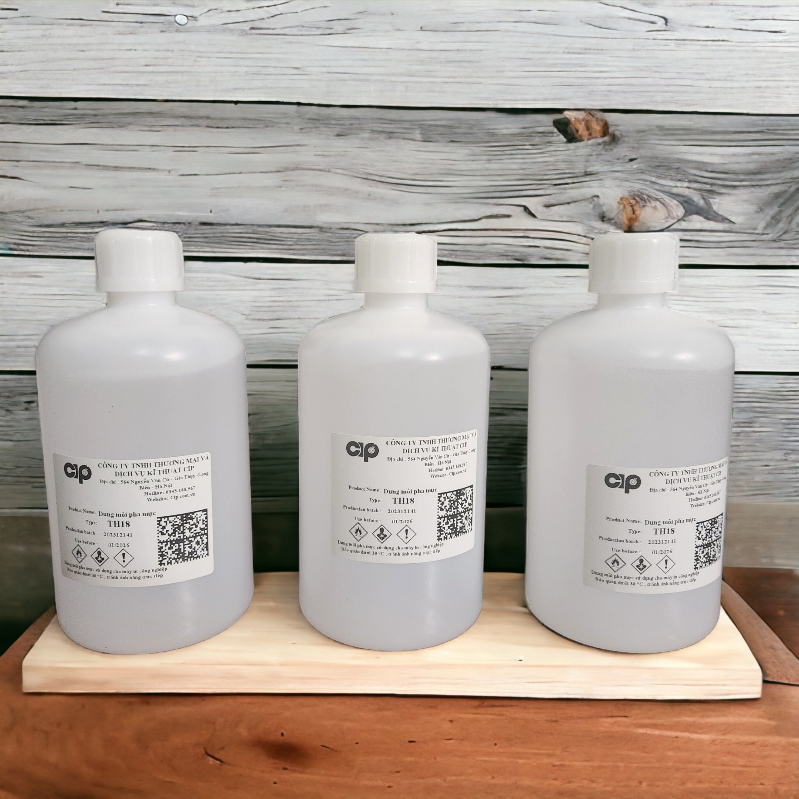 Dung môi TH18 dành cho máy in Hitachi