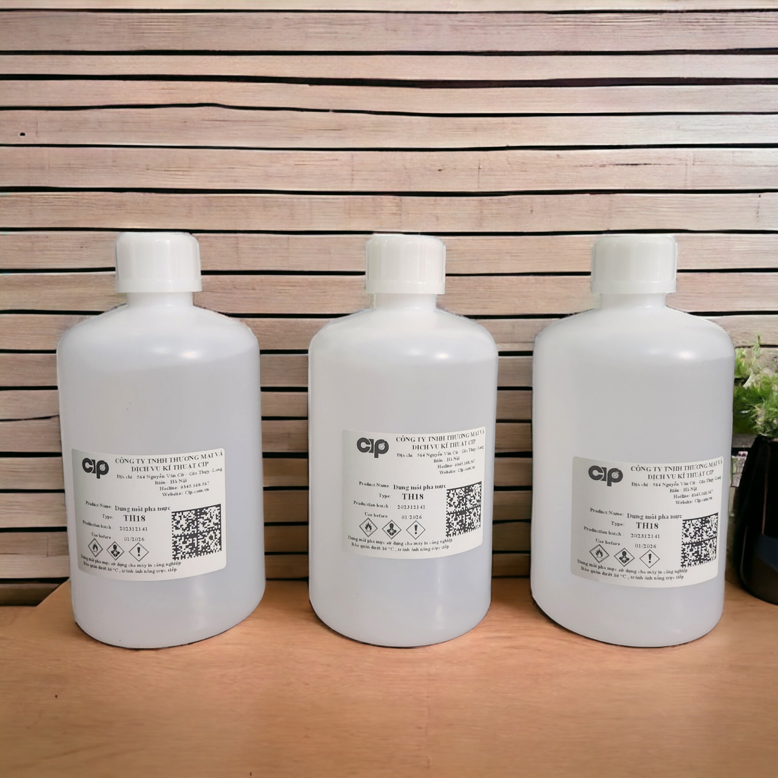 Dung môi TH18 dành cho máy in Hitachi